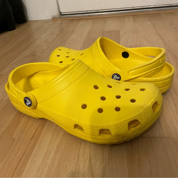 CROCS | Shoes | Crocs Classic Clog Slip On Shoes Lemon Yellow Mens 7 ...